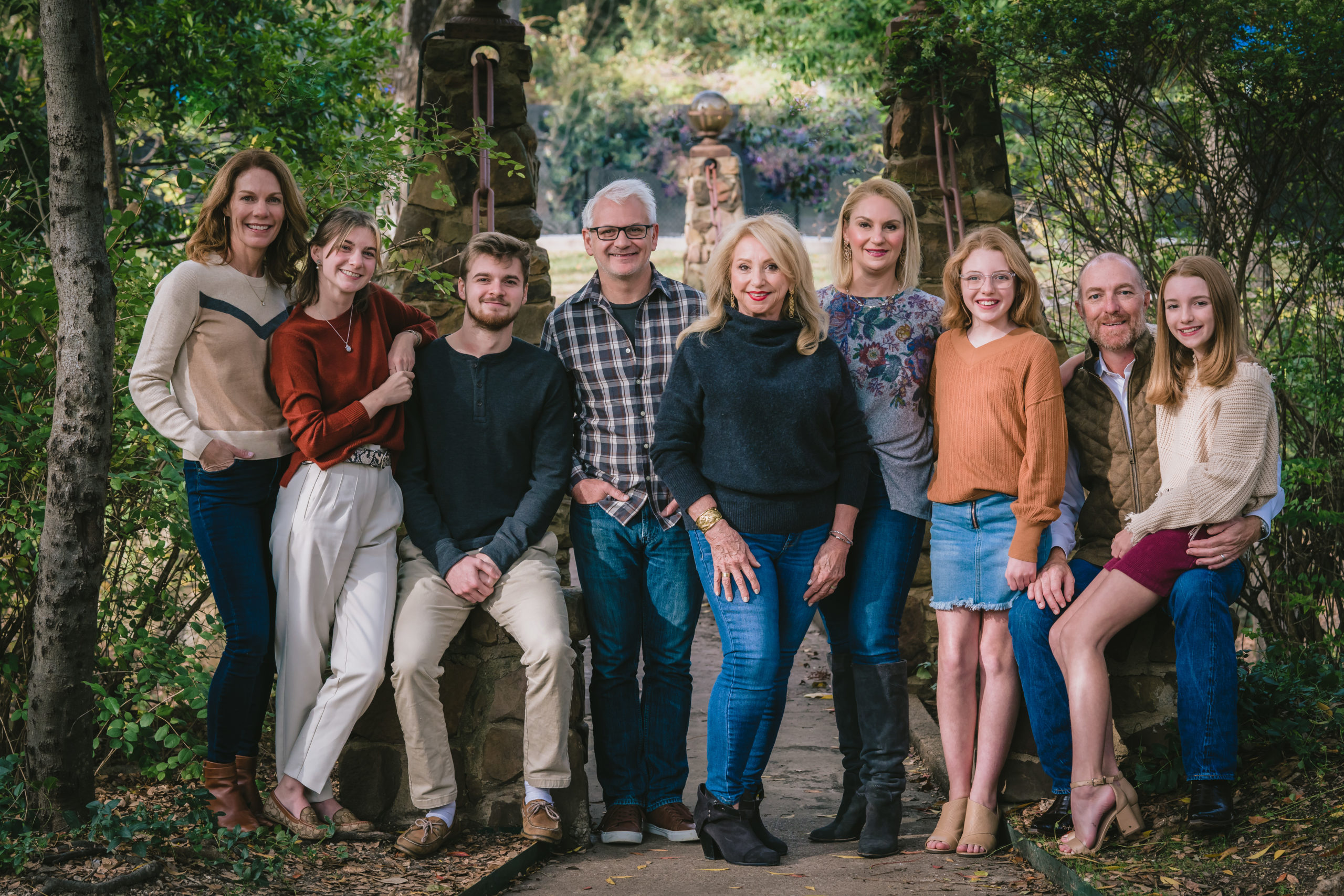 Where Should We Take Our Family Photos? How About Davis Park in Dallas ...