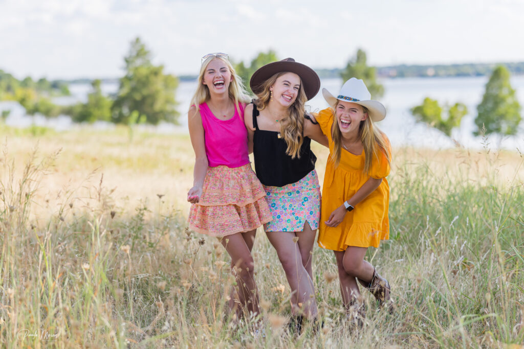 Friendship Photo Shoot - Paula Mason Photography