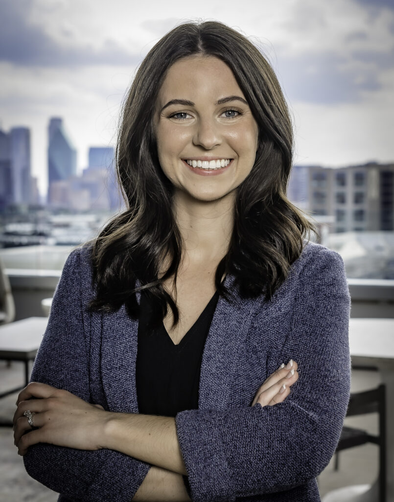 How Should I Dress for My Headshots? - Paula Mason Photography